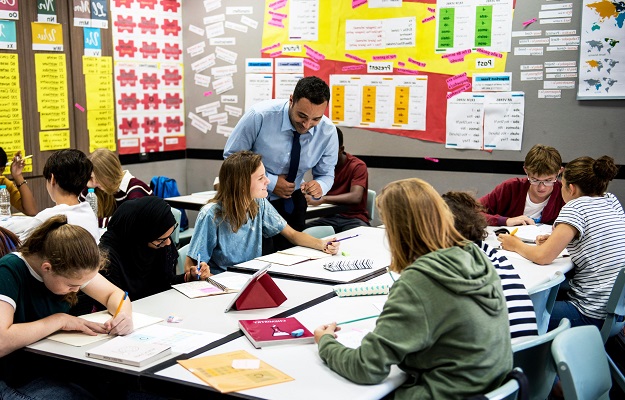 School, part one | English Echo
