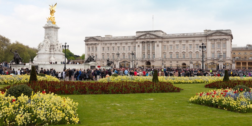 Palaces, one Pictures | English Echo